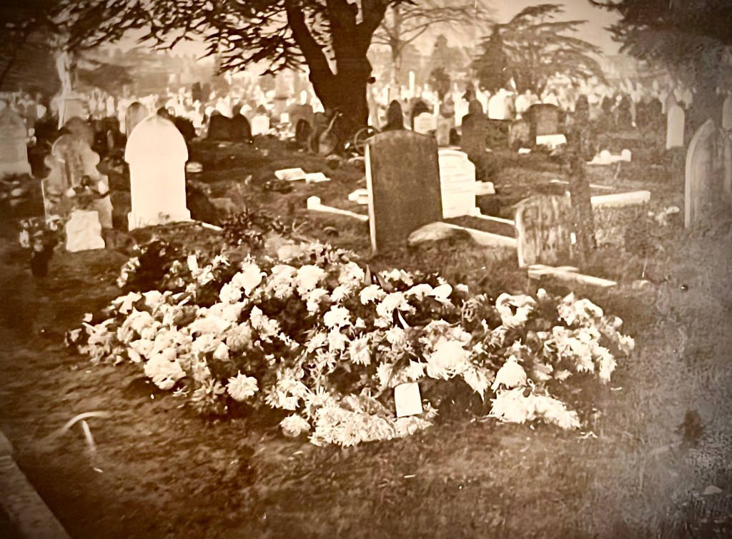 Then…and…Now: Capturing the History of Reading Old Cemetery – Reading ...