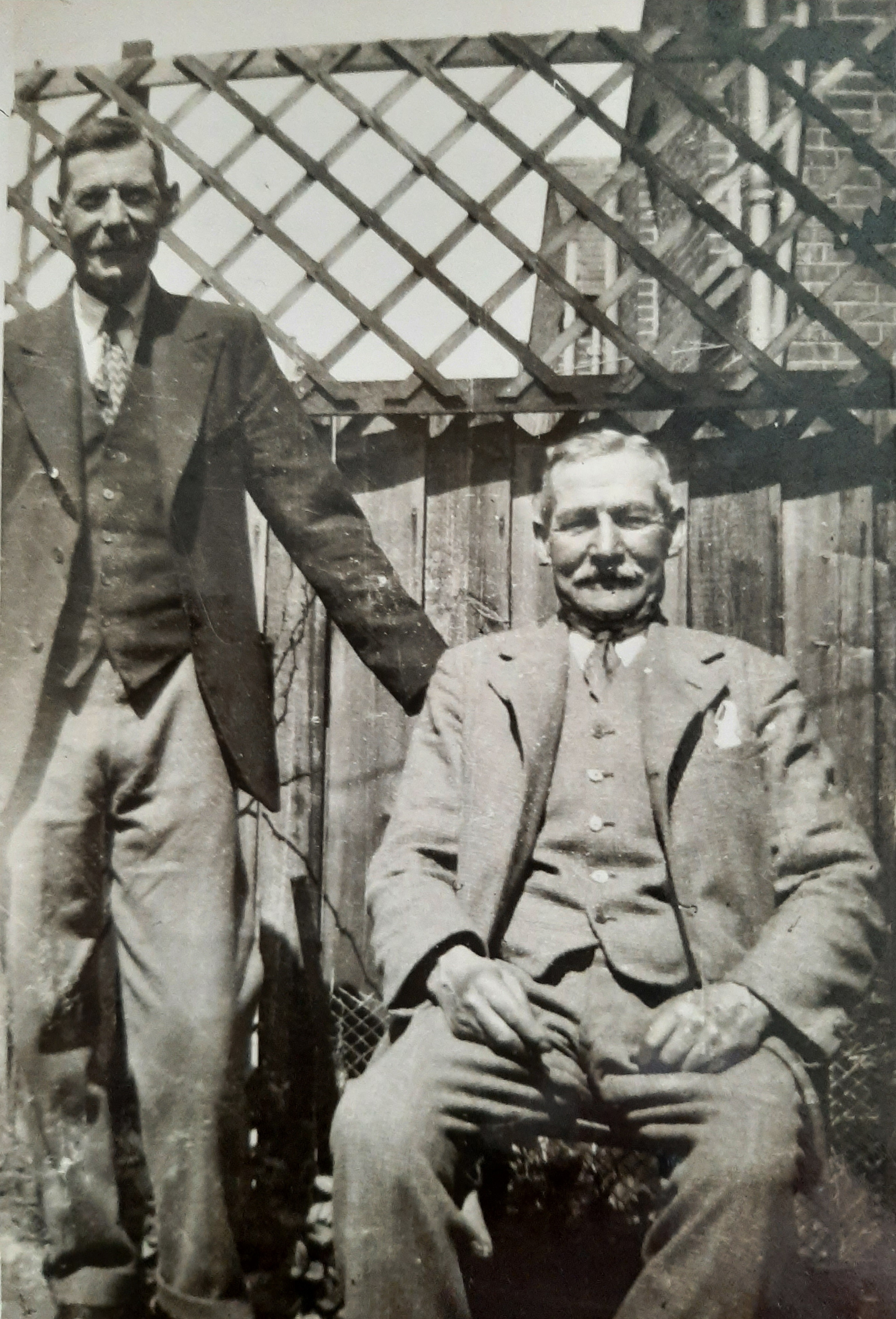 William (1838-1897) & George (1869-1934) MANNING – Reading Old Cemetery
